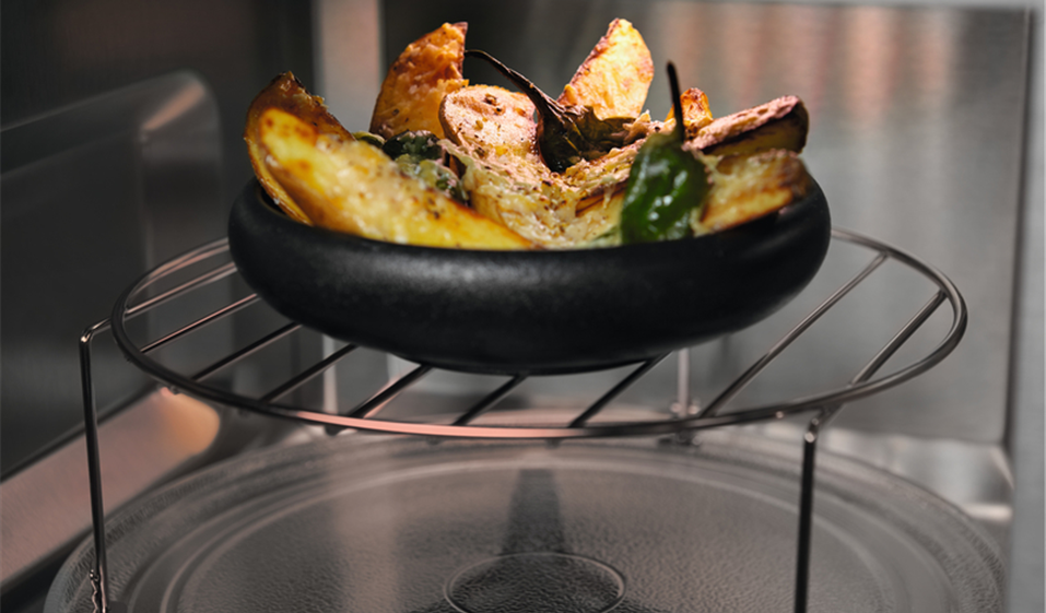 25L Built-in Combo Microwave Oven - EMB2529DSE | Electrolux NZ